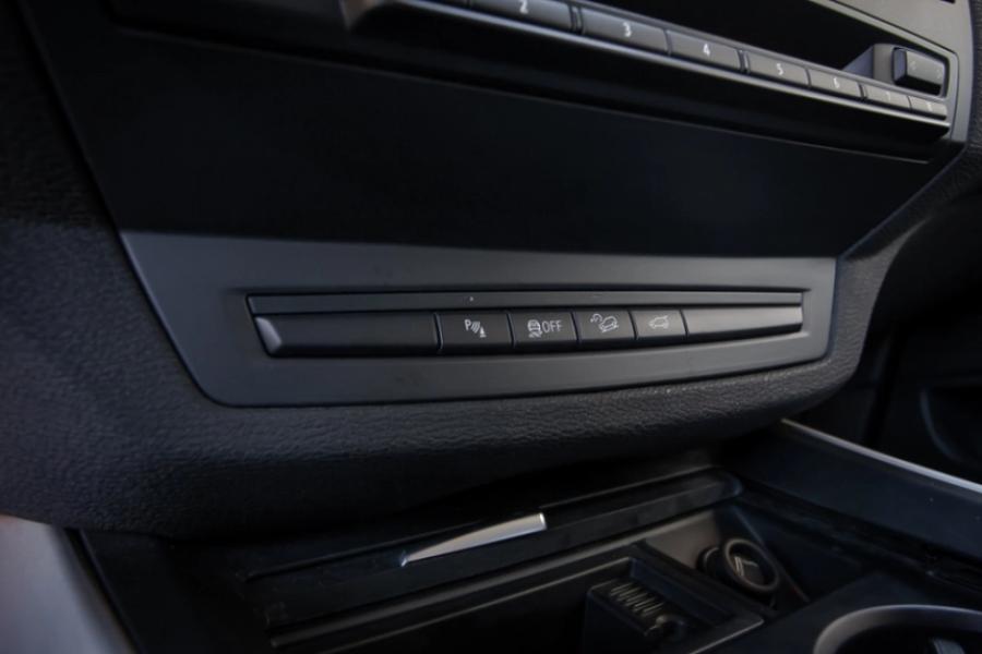 BMW X5 2012 Rīga, ar dzinēja tilpumu 3.00 L un nobraukumu 270 tūkst. km par 14250 €, foto 23 vietnē AUTOMOTO.COM.LV