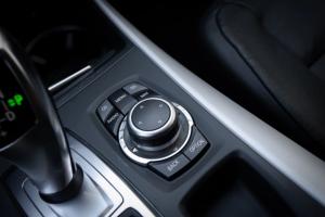 BMW X5 2012 Rīga, ar dzinēja tilpumu 3.00 L un nobraukumu 270 tūkst. km par 14250 €, foto 26 vietnē AUTOMOTO.COM.LV