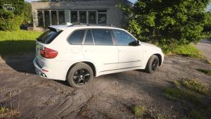 BMW X5 2012 in Taurage, with an engine capacity of 3.00 L and mileage of 330 thousand km for 6700 €, photo 13 on AUTOMOTO.COM.LV