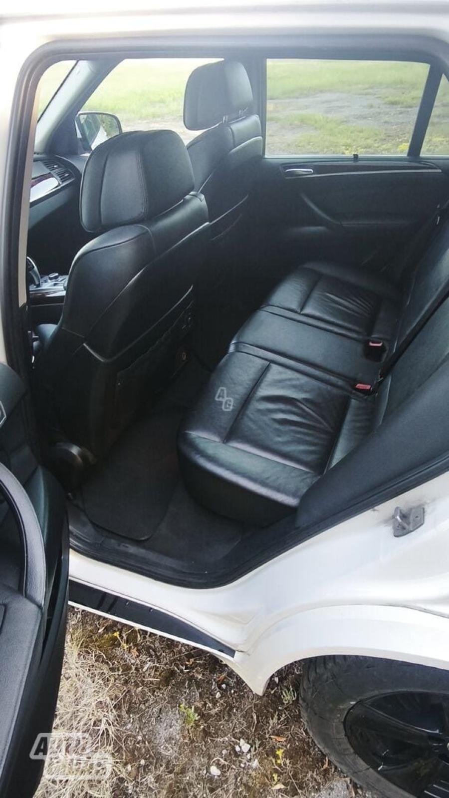 BMW X5 2012 in Taurage, with an engine capacity of 3.00 L and mileage of 330 thousand km for 6700 €, photo 15 on AUTOMOTO.COM.LV