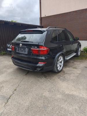 BMW X5 2012 in Varena, with an engine capacity of 3.00 L and mileage of 220 thousand km for 5900 €, photo 3 on AUTOMOTO.COM.LV