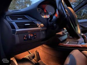 BMW X5 2012 in Radviliskis, with an engine capacity of 3.00 L and mileage of 280 thousand km for 5500 €, photo 15 on AUTOMOTO.COM.LV