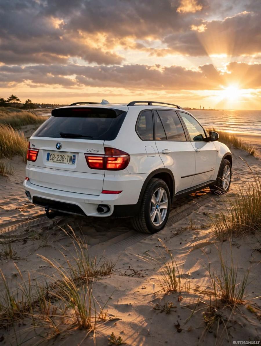 BMW X5 2012 in Klaipeda, with an engine capacity of 3.00 L and mileage of 280 thousand km for 10500 €, photo 1 on AUTOMOTO.COM.LV