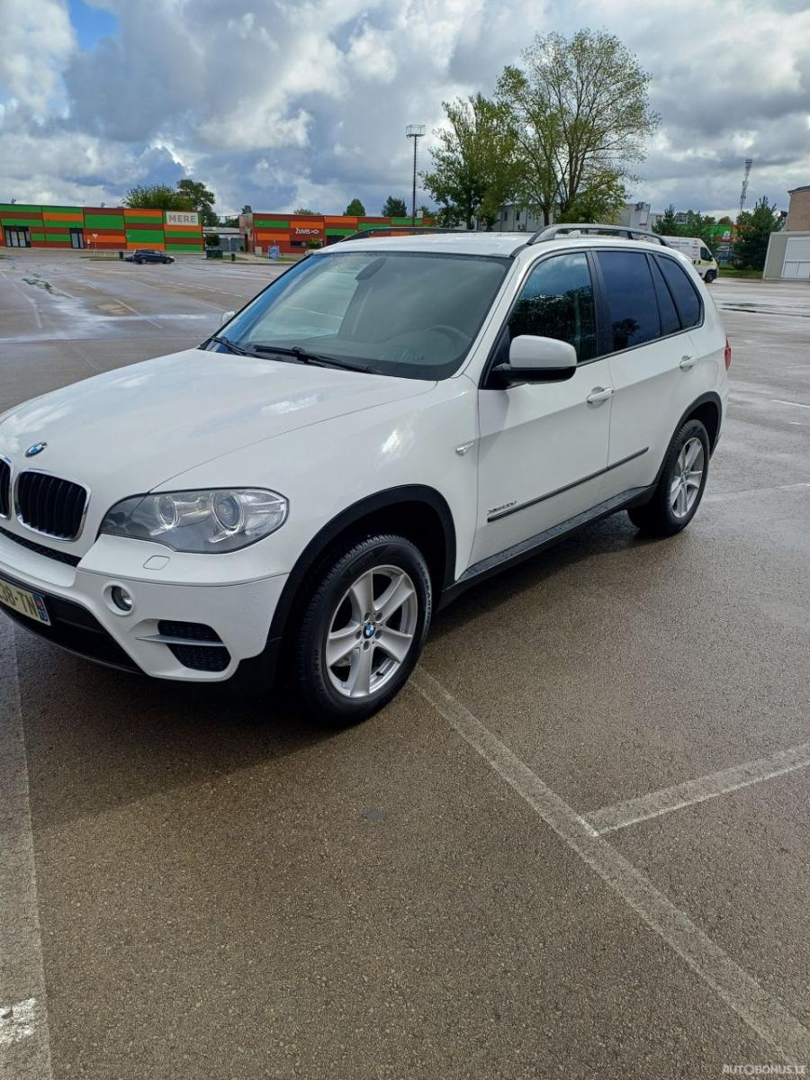 BMW X5 2012 in Klaipeda, with an engine capacity of 3.00 L and mileage of 280 thousand km for 10500 €, photo 3 on AUTOMOTO.COM.LV