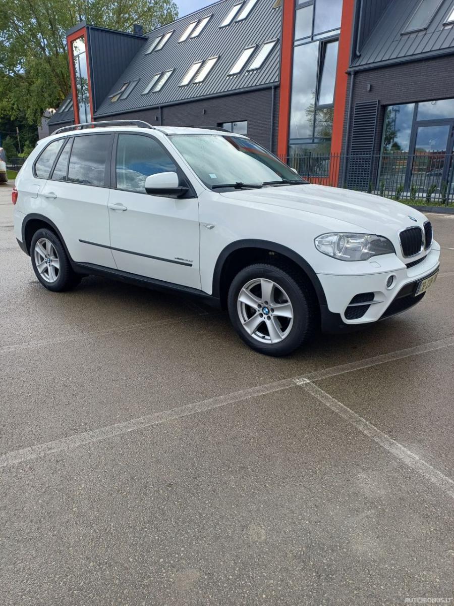 BMW X5 2012 in Klaipeda, with an engine capacity of 3.00 L and mileage of 280 thousand km for 10500 €, photo 5 on AUTOMOTO.COM.LV