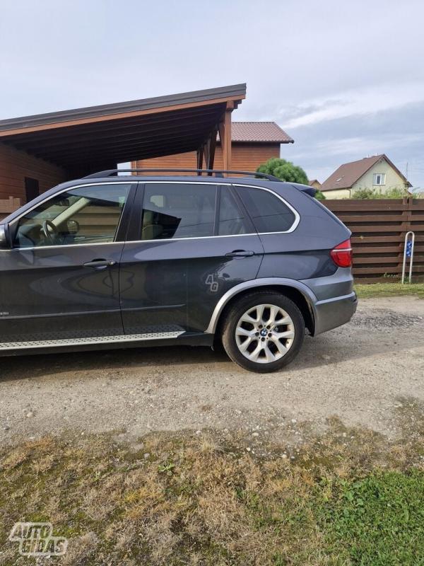 BMW X5 2013 in Gargzdai, with an engine capacity of 3.00 L and mileage of 243 thousand km for 8500 €, photo 6 on AUTOMOTO.COM.LV