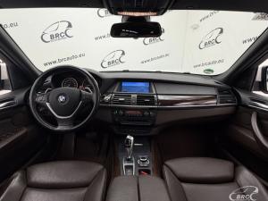 BMW X5 2013 in Vilnius, with an engine capacity of 2.99 L and mileage of 291 thousand km for 9900 €, photo 4 on AUTOMOTO.COM.LV