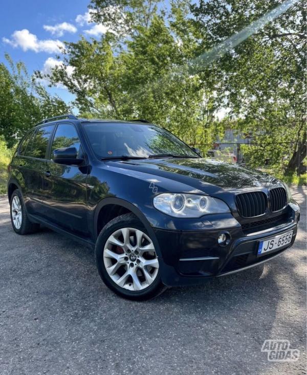 BMW X5 2013 in Riga, with an engine capacity of 3.00 L and mileage of 263 thousand km for 10450 €, photo 3 on AUTOMOTO.COM.LV