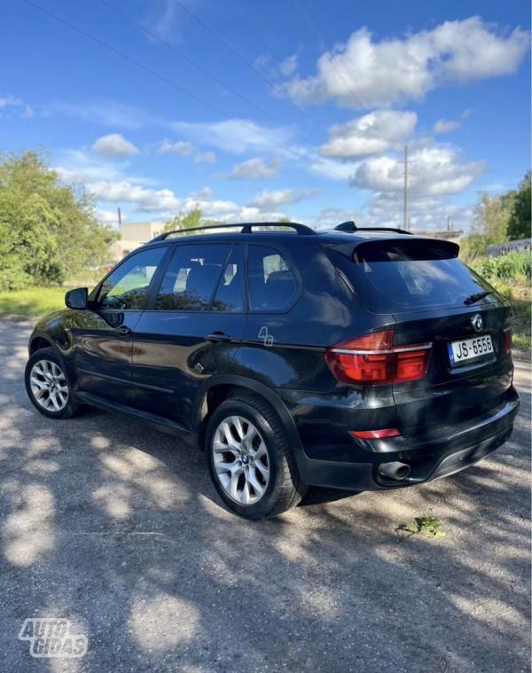 BMW X5 2013 in Riga, with an engine capacity of 3.00 L and mileage of 263 thousand km for 10450 €, photo 5 on AUTOMOTO.COM.LV