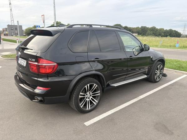 BMW X5 2013 in Kaunas, with an engine capacity of 3.00 L and mileage of 170 thousand km for 12390 €, photo 6 on AUTOMOTO.COM.LV