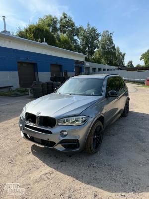 BMW X5 2013 Kauņa, ar dzinēja tilpumu 3.00 L un nobraukumu 350 tūkst. km par 16800 €, foto  vietnē AUTOMOTO.COM.LV
