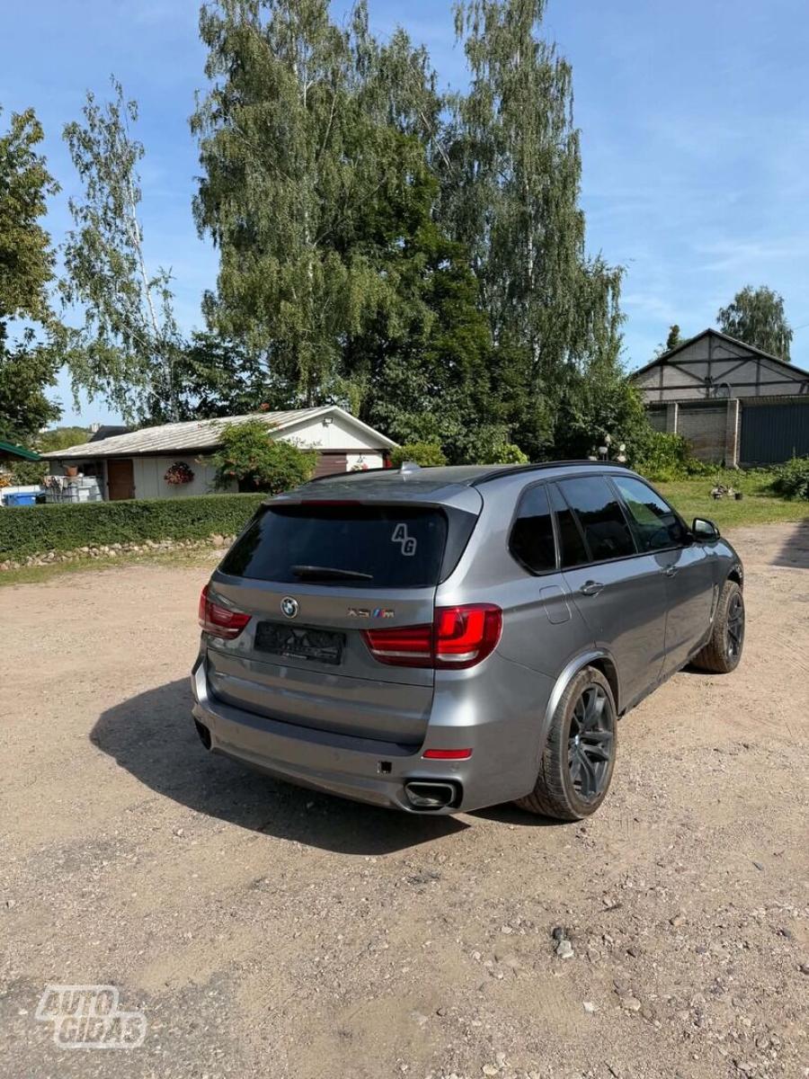 BMW X5 2013 in Kaunas, with an engine capacity of 3.00 L and mileage of 350 thousand km for 16800 €, photo 4 on AUTOMOTO.COM.LV