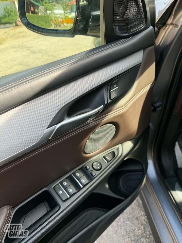 BMW X5 2013 in Kaunas, with an engine capacity of 3.00 L and mileage of 350 thousand km for 16800 €, photo 10 on AUTOMOTO.COM.LV