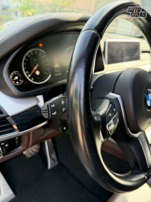 BMW X5 2013 in Kaunas, with an engine capacity of 3.00 L and mileage of 350 thousand km for 16800 €, photo 14 on AUTOMOTO.COM.LV