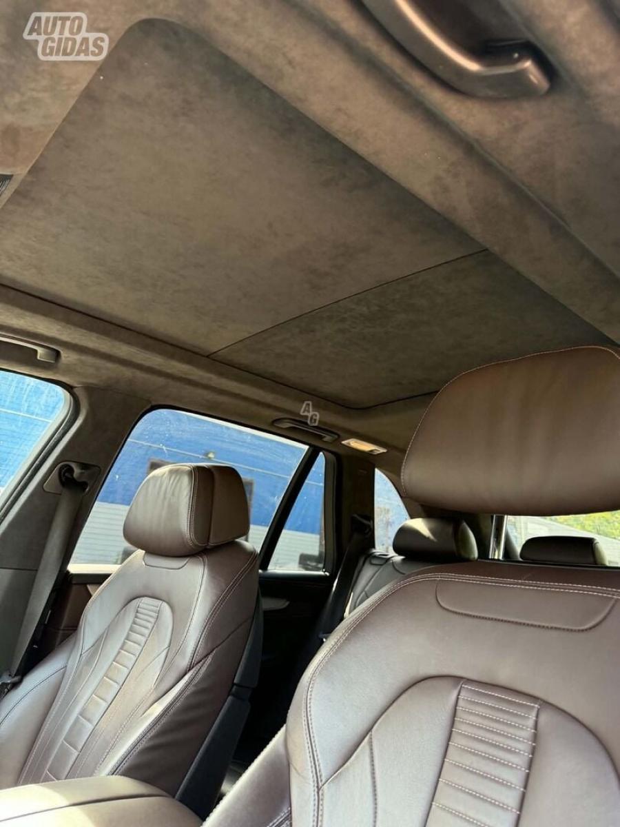 BMW X5 2013 in Kaunas, with an engine capacity of 3.00 L and mileage of 350 thousand km for 16800 €, photo 21 on AUTOMOTO.COM.LV