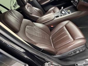 BMW X5 2013 in Vilnius, with an engine capacity of 2.99 L and mileage of 200 thousand km for 16900 €, photo 6 on AUTOMOTO.COM.LV