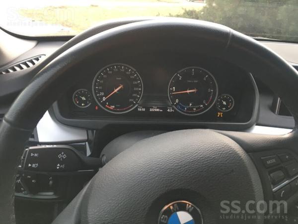 BMW X5 2014 in Liepaja, with an engine capacity of 3.00 L and mileage of 233 thousand km for 17500 €, photo 3 on AUTOMOTO.COM.LV