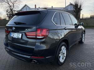 BMW X5 2014 in Liepaja, with an engine capacity of 3.00 L and mileage of 233 thousand km for 17500 €, photo 16 on AUTOMOTO.COM.LV