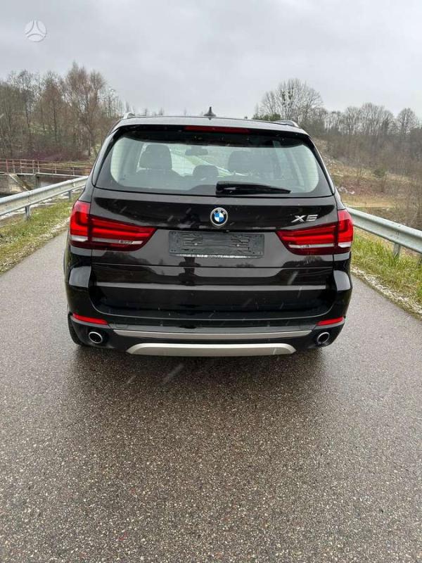 BMW X5 2014 in Sakiai, with an engine capacity of 2.99 L and mileage of 225 thousand km for 18500 €, photo 5 on AUTOMOTO.COM.LV