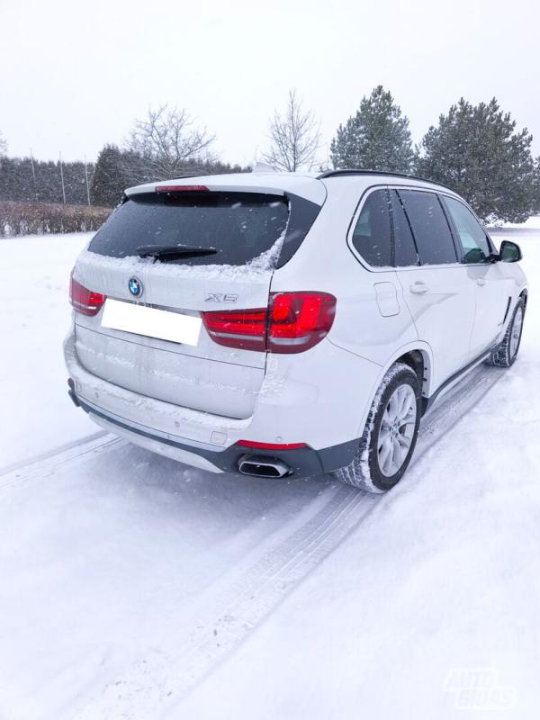 BMW X5 2014 Kauņa, ar dzinēja tilpumu 4.40 L un nobraukumu 240 tūkst. km par 17000 €, foto 4 vietnē AUTOMOTO.COM.LV
