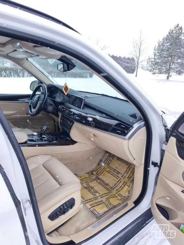 BMW X5 2014 Kauņa, ar dzinēja tilpumu 4.40 L un nobraukumu 240 tūkst. km par 17000 €, foto 7 vietnē AUTOMOTO.COM.LV