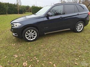 BMW X5 2014 in Vilnius, with an engine capacity of 3.00 L and mileage of 272 thousand km for 19900 €, photo  on AUTOMOTO.COM.LV