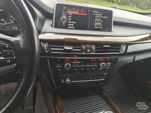 BMW X5 2014 in Vilnius, with an engine capacity of 3.00 L and mileage of 272 thousand km for 19900 €, photo 6 on AUTOMOTO.COM.LV