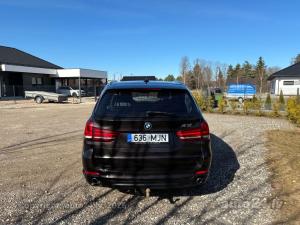 BMW X5 2014 in Tartu, with an engine capacity of 3.00 L and mileage of 295 thousand km for 18400 €, photo 4 on AUTOMOTO.COM.LV