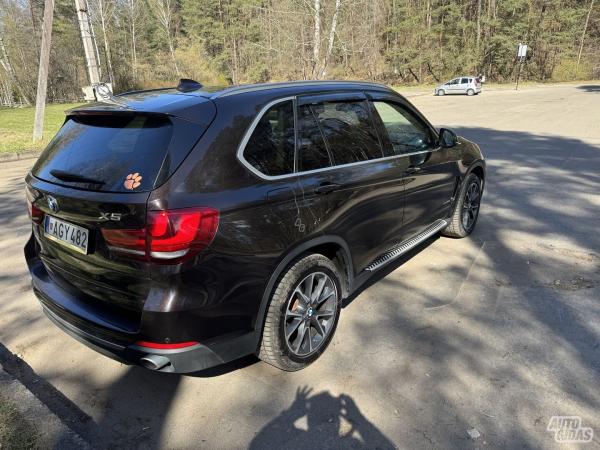 BMW X5 2014 Viļņa, ar dzinēja tilpumu 3.50 L un nobraukumu 298 tūkst. km par 13900 €, foto 4 vietnē AUTOMOTO.COM.LV