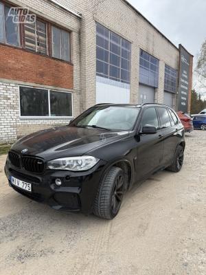 BMW X5 2014 in Utena, with an engine capacity of 3.00 L and mileage of 153 thousand km for 13699 €, photo  on AUTOMOTO.COM.LV