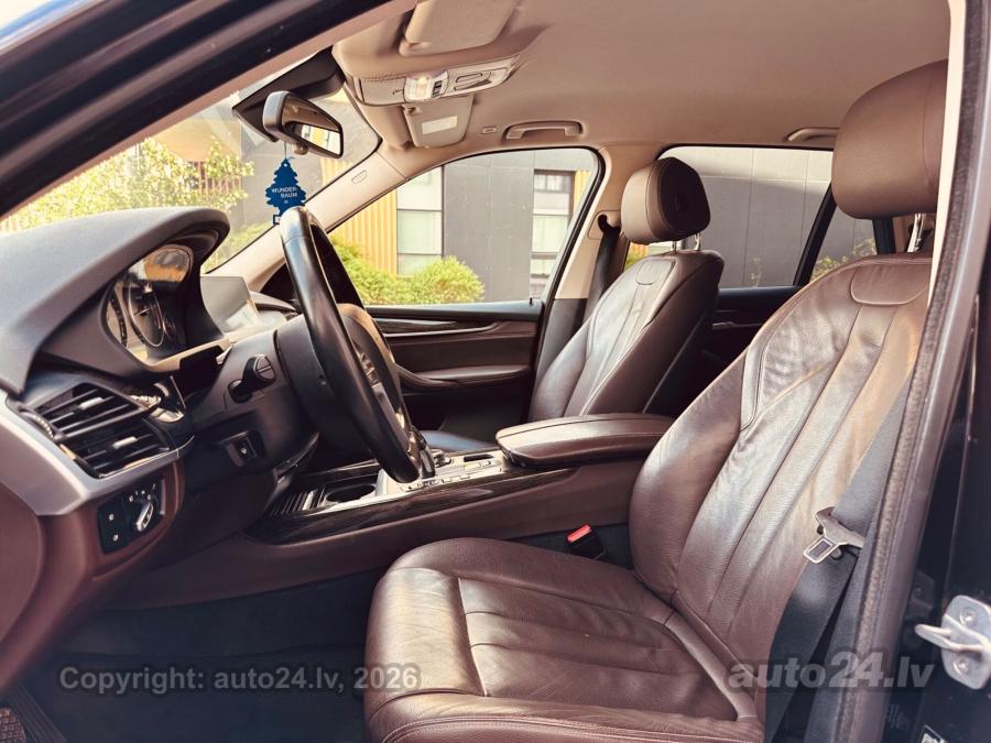 BMW X5 2014 Tartu, ar dzinēja tilpumu 3.00 L un nobraukumu 270 tūkst. km par 16900 €, foto 15 vietnē AUTOMOTO.COM.LV
