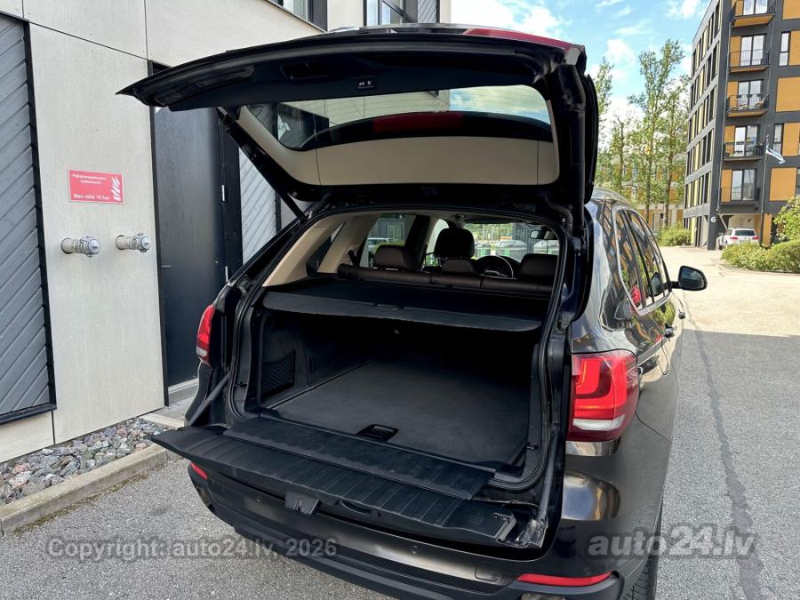 BMW X5 2014 Tartu, ar dzinēja tilpumu 3.00 L un nobraukumu 270 tūkst. km par 16900 €, foto 20 vietnē AUTOMOTO.COM.LV