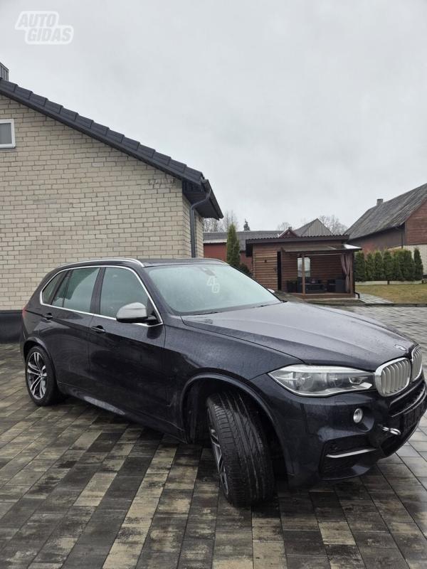 BMW X5 2014 in Plunge, with an engine capacity of 3.00 L and mileage of 260 thousand km for 11800 €, photo 5 on AUTOMOTO.COM.LV