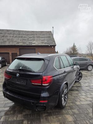 BMW X5 2014 in Plunge, with an engine capacity of 3.00 L and mileage of 260 thousand km for 11800 €, photo 7 on AUTOMOTO.COM.LV