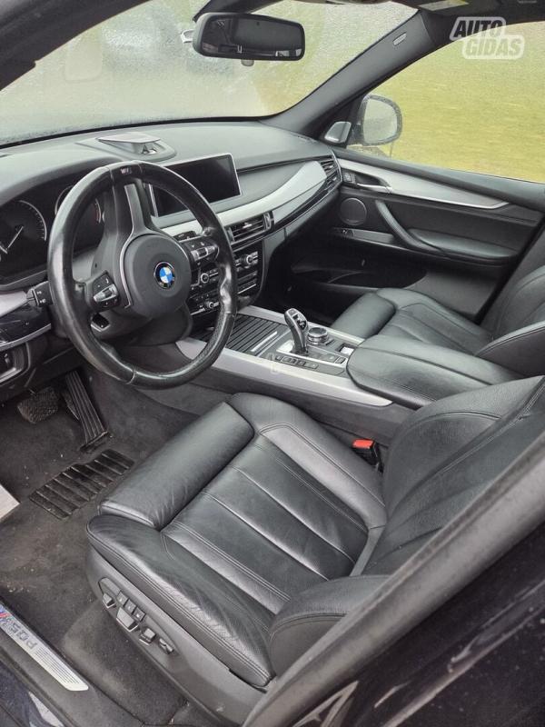 BMW X5 2014 in Plunge, with an engine capacity of 3.00 L and mileage of 260 thousand km for 11800 €, photo 9 on AUTOMOTO.COM.LV