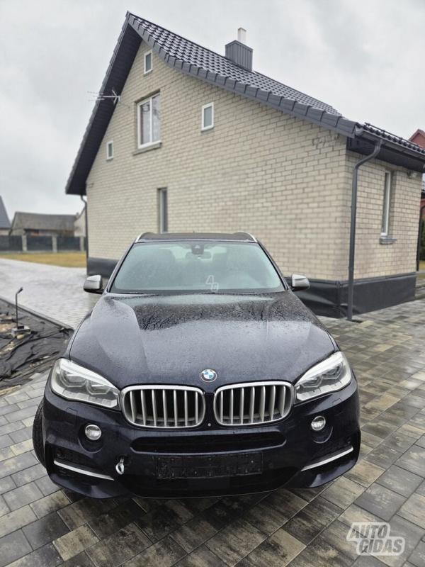 BMW X5 2014 in Plunge, with an engine capacity of 3.00 L and mileage of 260 thousand km for 14800 €, photo 4 on AUTOMOTO.COM.LV