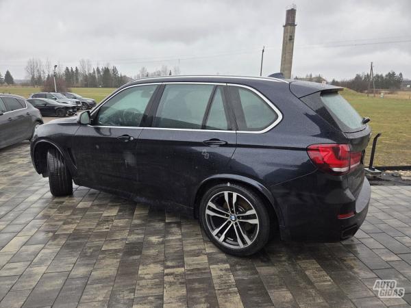 BMW X5 2014 in Plunge, with an engine capacity of 3.00 L and mileage of 260 thousand km for 14800 €, photo 7 on AUTOMOTO.COM.LV