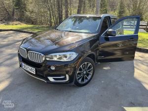BMW X5 2014 in Vilnius, with an engine capacity of 3.50 L and mileage of 299 thousand km for 12000 €, photo  on AUTOMOTO.COM.LV