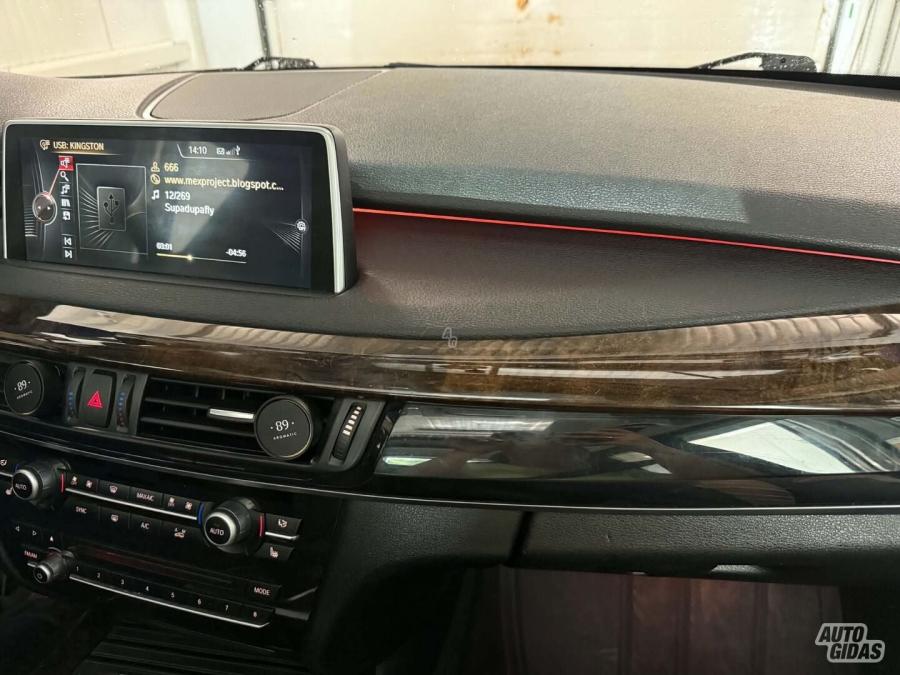 BMW X5 2014 in Vilnius, with an engine capacity of 3.50 L and mileage of 299 thousand km for 12000 €, photo 13 on AUTOMOTO.COM.LV