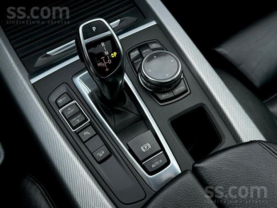BMW X5 2014 Rīga, ar dzinēja tilpumu 3.00 L un nobraukumu 273 tūkst. km par 22000 €, foto 24 vietnē AUTOMOTO.COM.LV