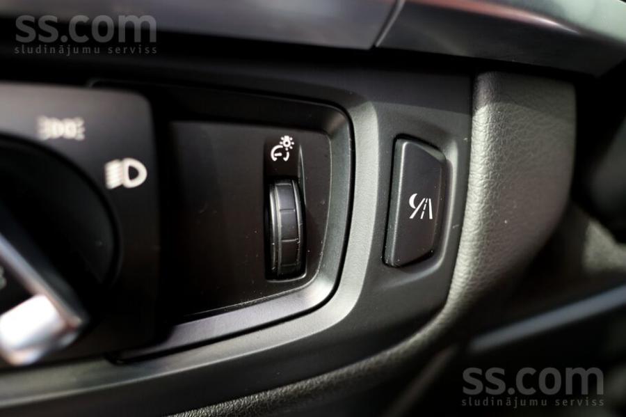 BMW X5 2014 in Riga, with an engine capacity of 3.00 L and mileage of 220 thousand km for 19500 €, photo 10 on AUTOMOTO.COM.LV