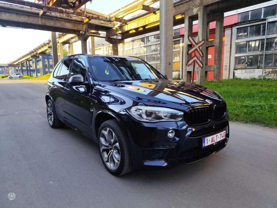 BMW X5 2014 in Kaunas, with an engine capacity of 2.99 L and mileage of 300 thousand km for 16600 €, photo 5 on AUTOMOTO.COM.LV