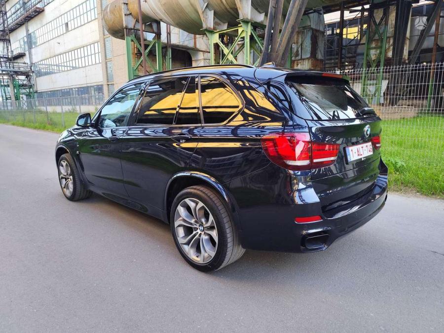 BMW X5 2014 in Kaunas, with an engine capacity of 2.99 L and mileage of 300 thousand km for 16600 €, photo 8 on AUTOMOTO.COM.LV