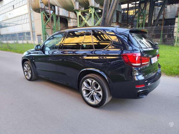 BMW X5 2014 in Kaunas, with an engine capacity of 2.99 L and mileage of 300 thousand km for 16600 €, photo 8 on AUTOMOTO.COM.LV