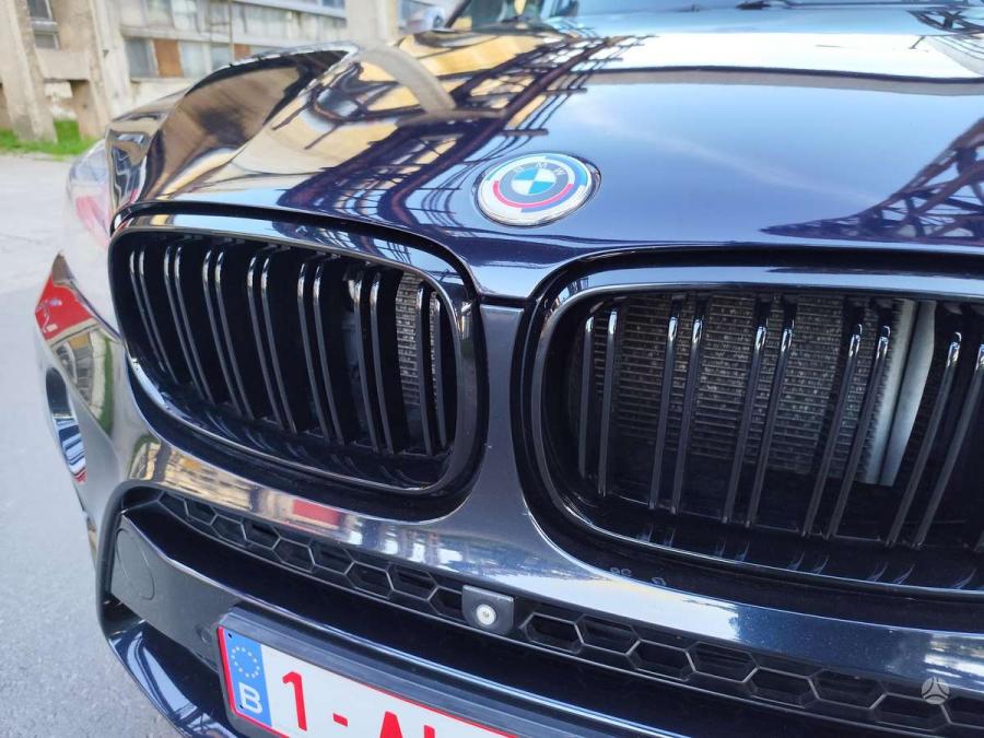 BMW X5 2014 in Kaunas, with an engine capacity of 2.99 L and mileage of 300 thousand km for 16600 €, photo 23 on AUTOMOTO.COM.LV