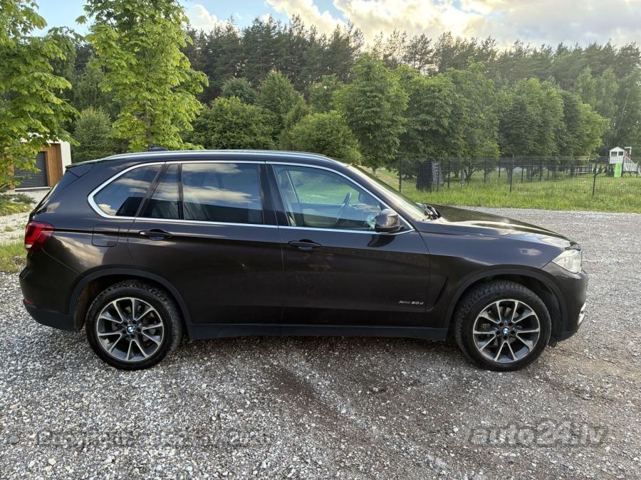 BMW X5 2014 Tallina, ar dzinēja tilpumu 3.00 L un nobraukumu 301 tūkst. km par 15900 €, foto 6 vietnē AUTOMOTO.COM.LV