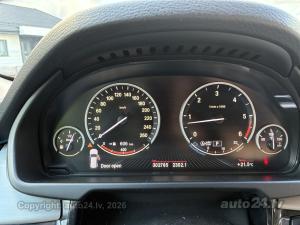 BMW X5 2014 Tallina, ar dzinēja tilpumu 3.00 L un nobraukumu 301 tūkst. km par 15900 €, foto 12 vietnē AUTOMOTO.COM.LV