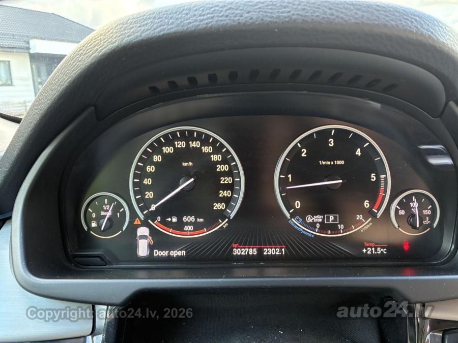 BMW X5 2014 Tallina, ar dzinēja tilpumu 3.00 L un nobraukumu 301 tūkst. km par 15900 €, foto 12 vietnē AUTOMOTO.COM.LV