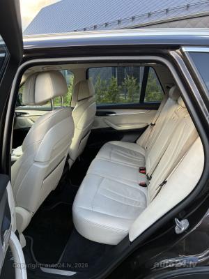 BMW X5 2014 Tallina, ar dzinēja tilpumu 3.00 L un nobraukumu 301 tūkst. km par 15900 €, foto 14 vietnē AUTOMOTO.COM.LV