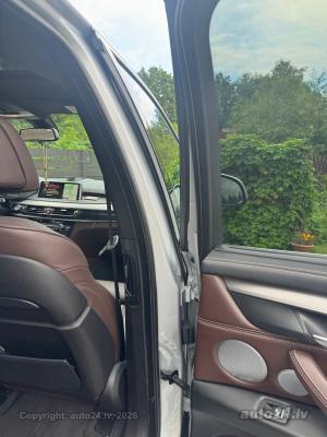 BMW X5 2014 in Tallinn, with an engine capacity of 3.00 L and mileage of 286 thousand km for 36000 €, photo 22 on AUTOMOTO.COM.LV